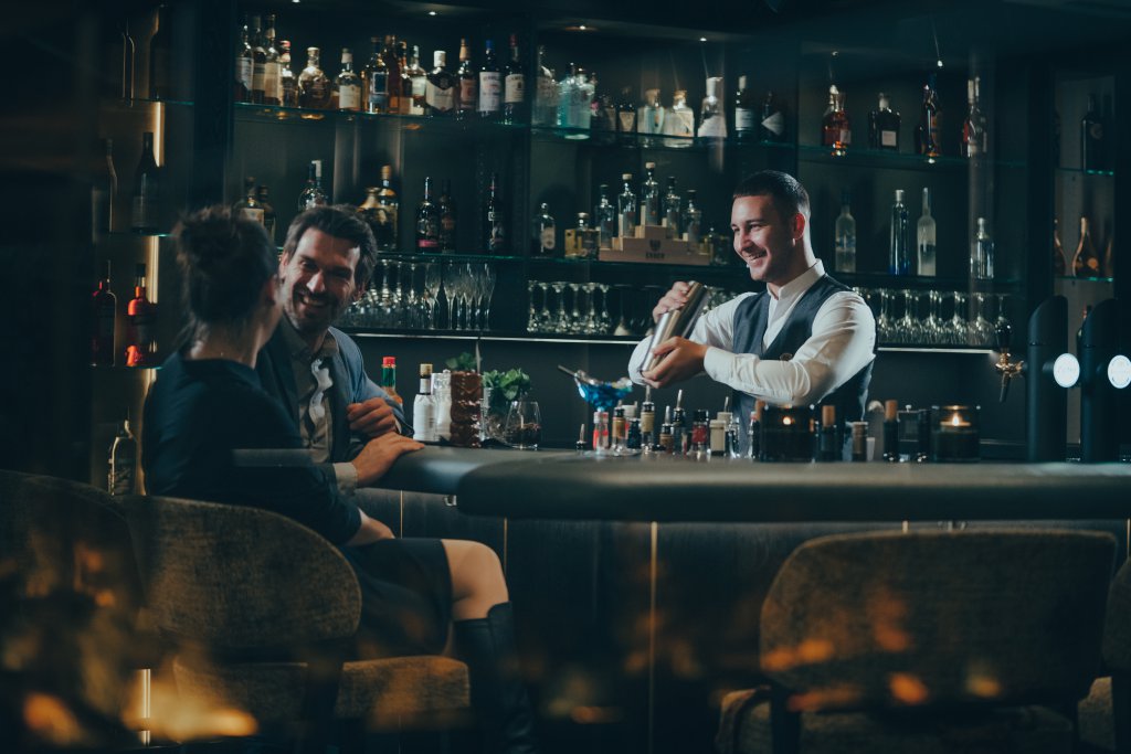 Blue Birdie Bar | Golf bar - Ski- & Golfresort Hotel Riml