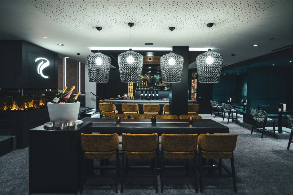 Blue Birdie Bar | Golf bar - Ski- & Golfresort Hotel Riml